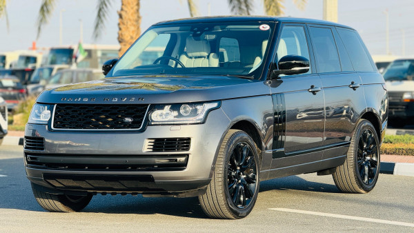 Range Rover Vogue – Car Rent Dubai