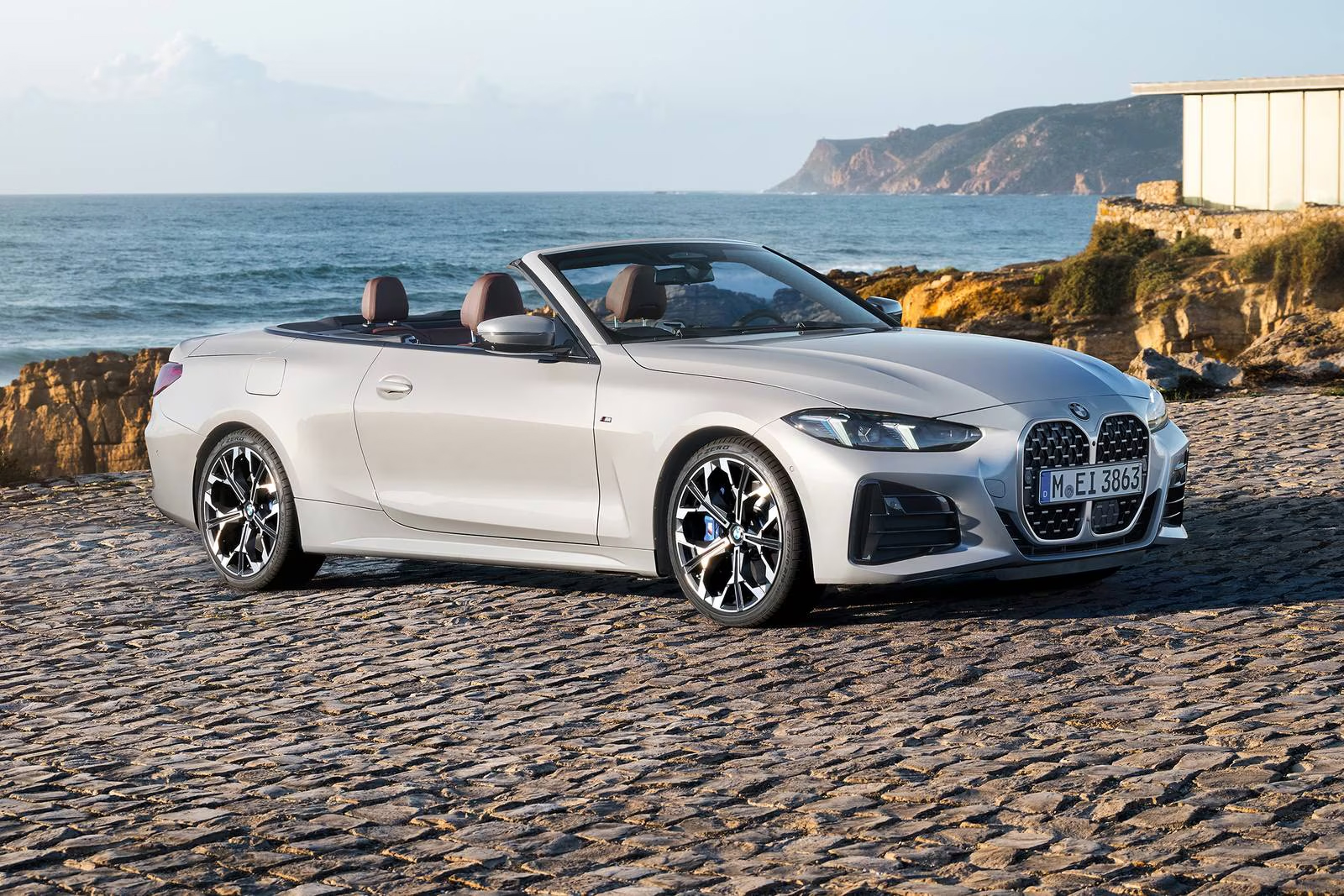 BMW 420i Convertible – Car Rent Dubai